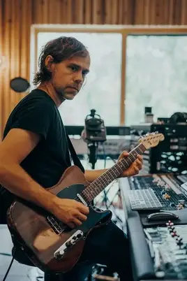 Aaron Dessner | Laufeypedia Wiki | Fandom