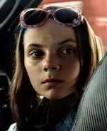 Laura Howlett | Laura And Raze Wiki | Fandom