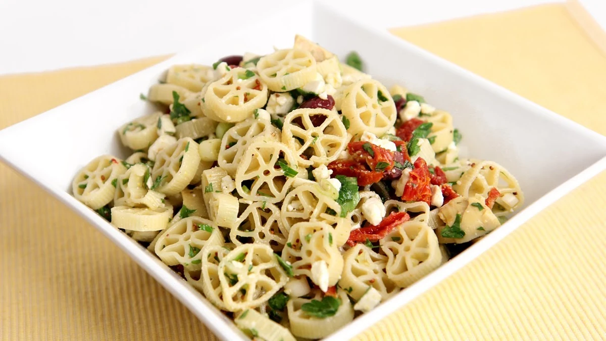 Mediterranean Pasta Salad | Laura in the kitchen Wiki | Fandom