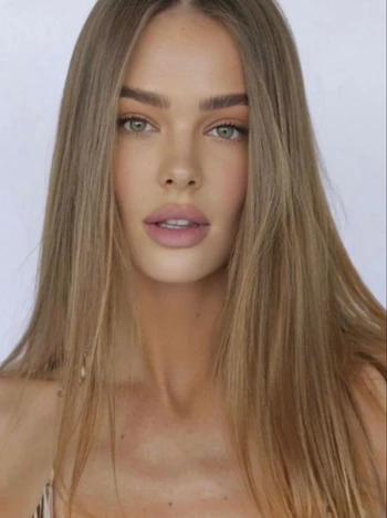 Sophie Mitchell | Lauren Asher Universe Wiki | Fandom