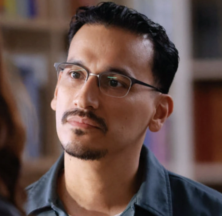 Oscar Papa | Law & Order: Organized Crime Wiki | Fandom