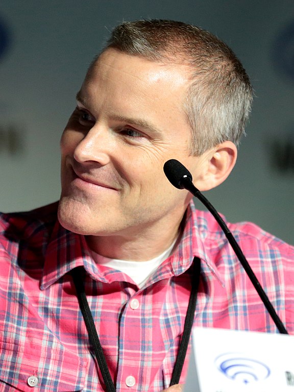 Roger Craig Smith | Lego City Adventures Wiki | Fandom