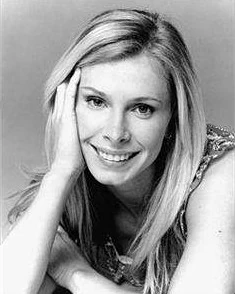 Lucy Whybrow | Wiki Le 10ème Royaume | Fandom