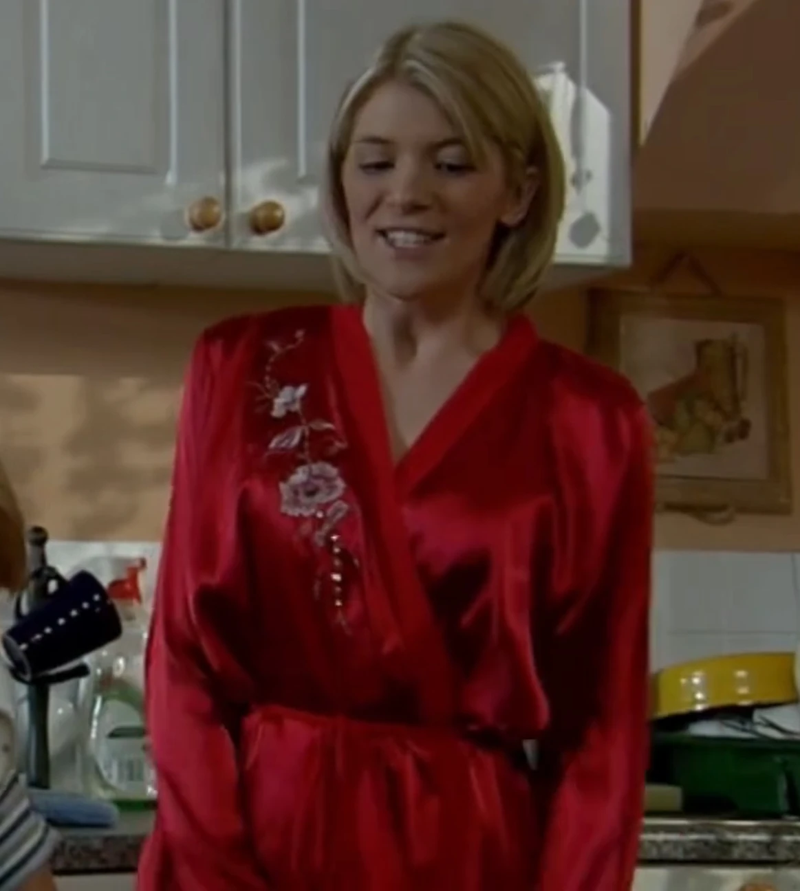 Red Dressing Gown | Leanne Battersby Wiki | Fandom