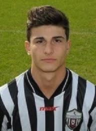 Talk:Famous left handers | Left Handed Wiki | Fandom