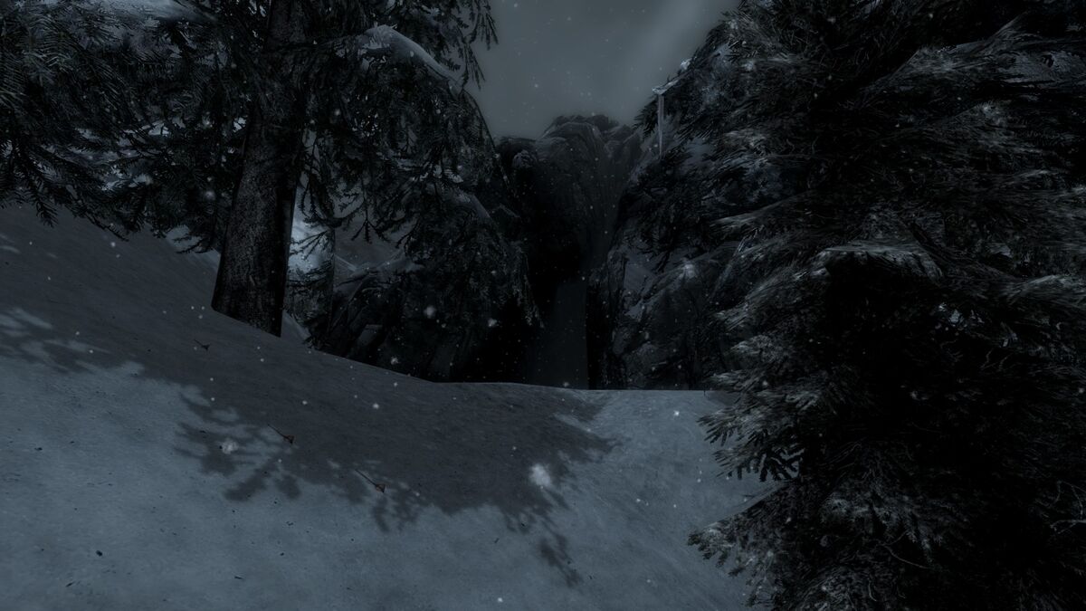 Pale Cave Entrance Legacy Of The Dragonborn Fandom