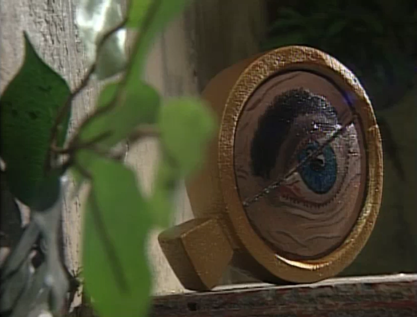 The Bifocal Monocle of One-Eyed Jack | Legends of the Hidden Temple ...