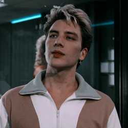 Xavier Plympton | Legends of the Multi Universe Wiki | Fandom