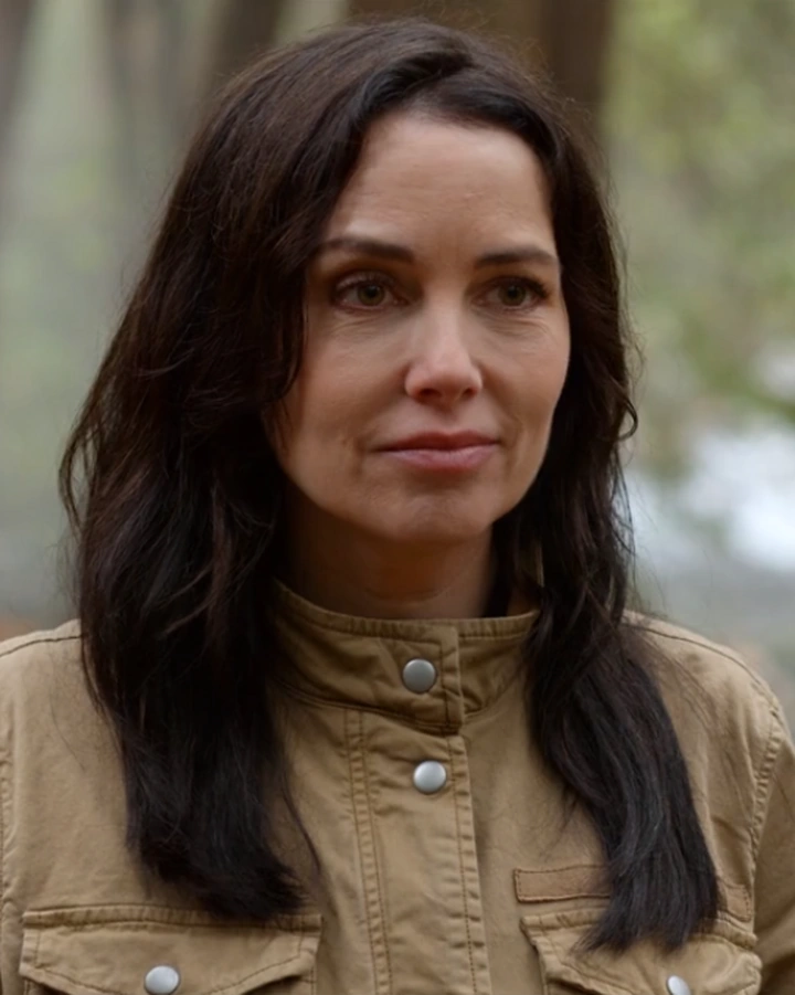 Alice Harlow | Legends of the Multi Universe Wiki | Fandom