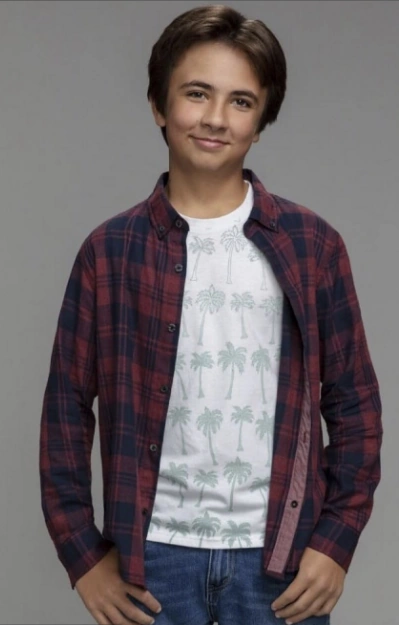 Mike Dugan (Stargirl) | Legends of the Multi Universe Wiki | Fandom