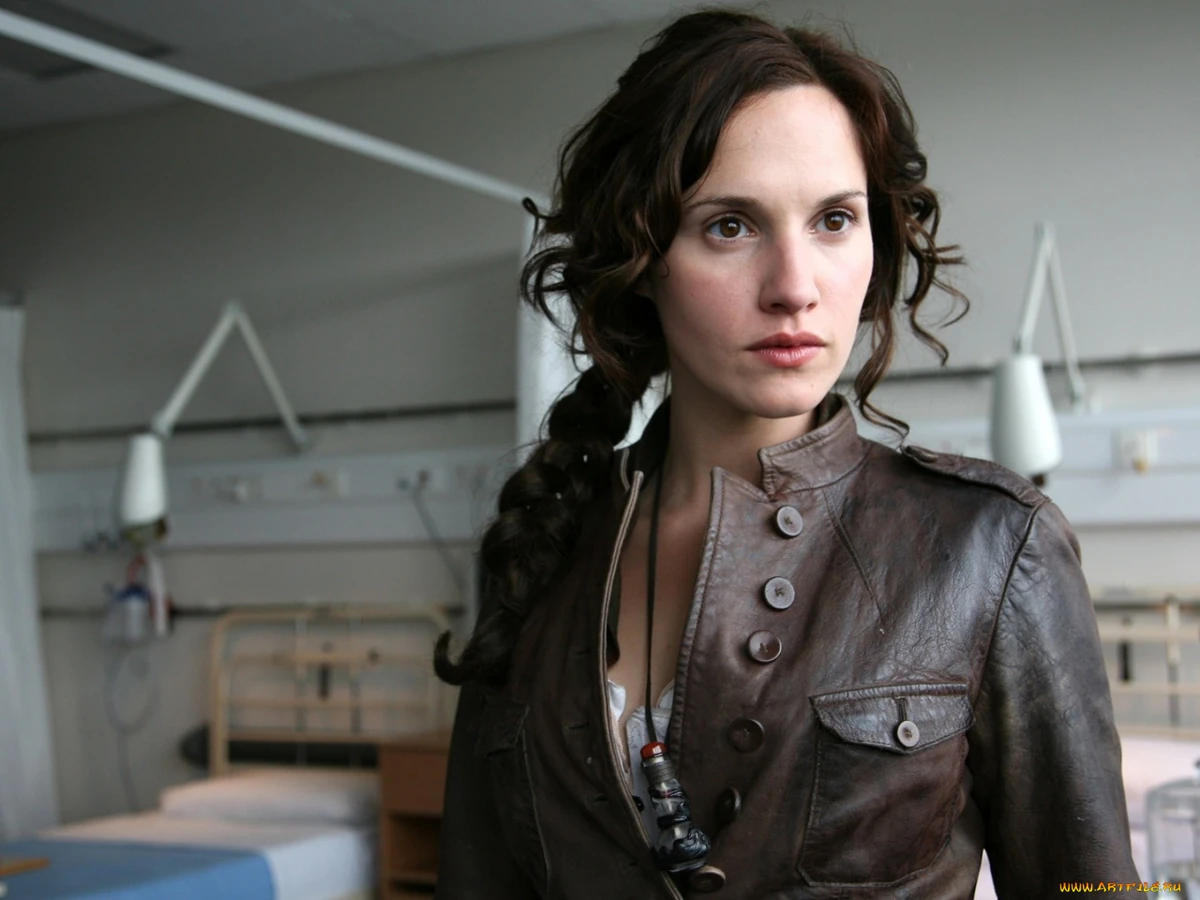Emily Merchant | Legends of the Multi Universe Wiki | Fandom