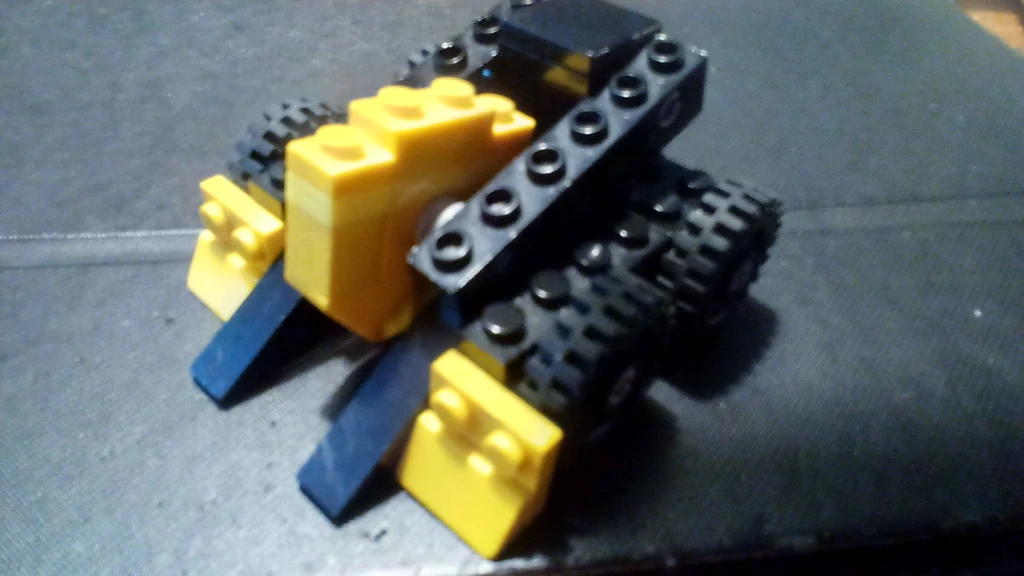 Whiplash | Lego Bot Wiki | Fandom