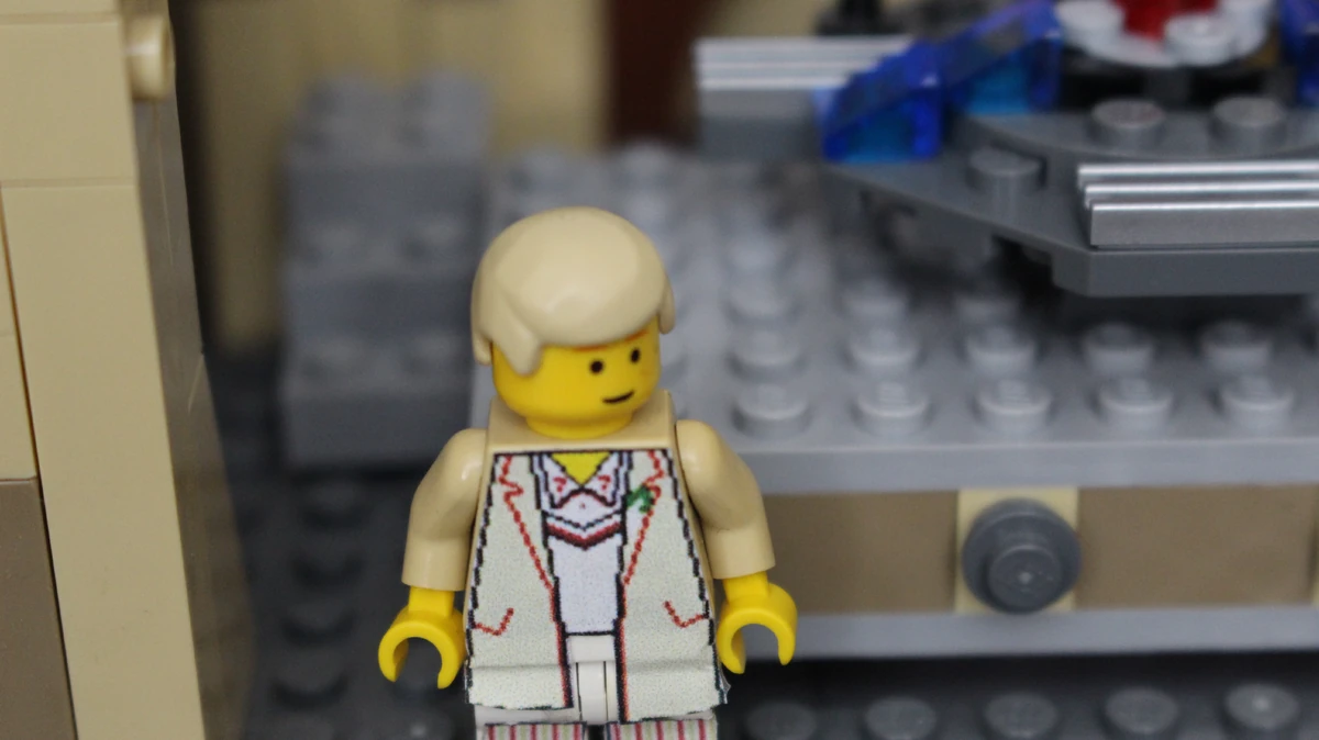 The Fifth Doctor | Lego Doctor Who Series Encylopedia Wiki | Fandom