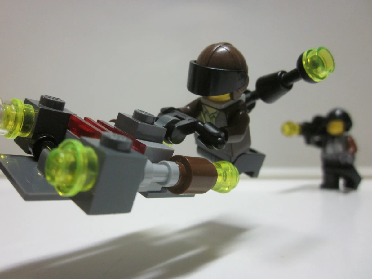 Custom:Speeder Escape | Brickipedia | Fandom