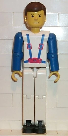 TECHNIC Figure 3 | Brickipedia | Fandom
