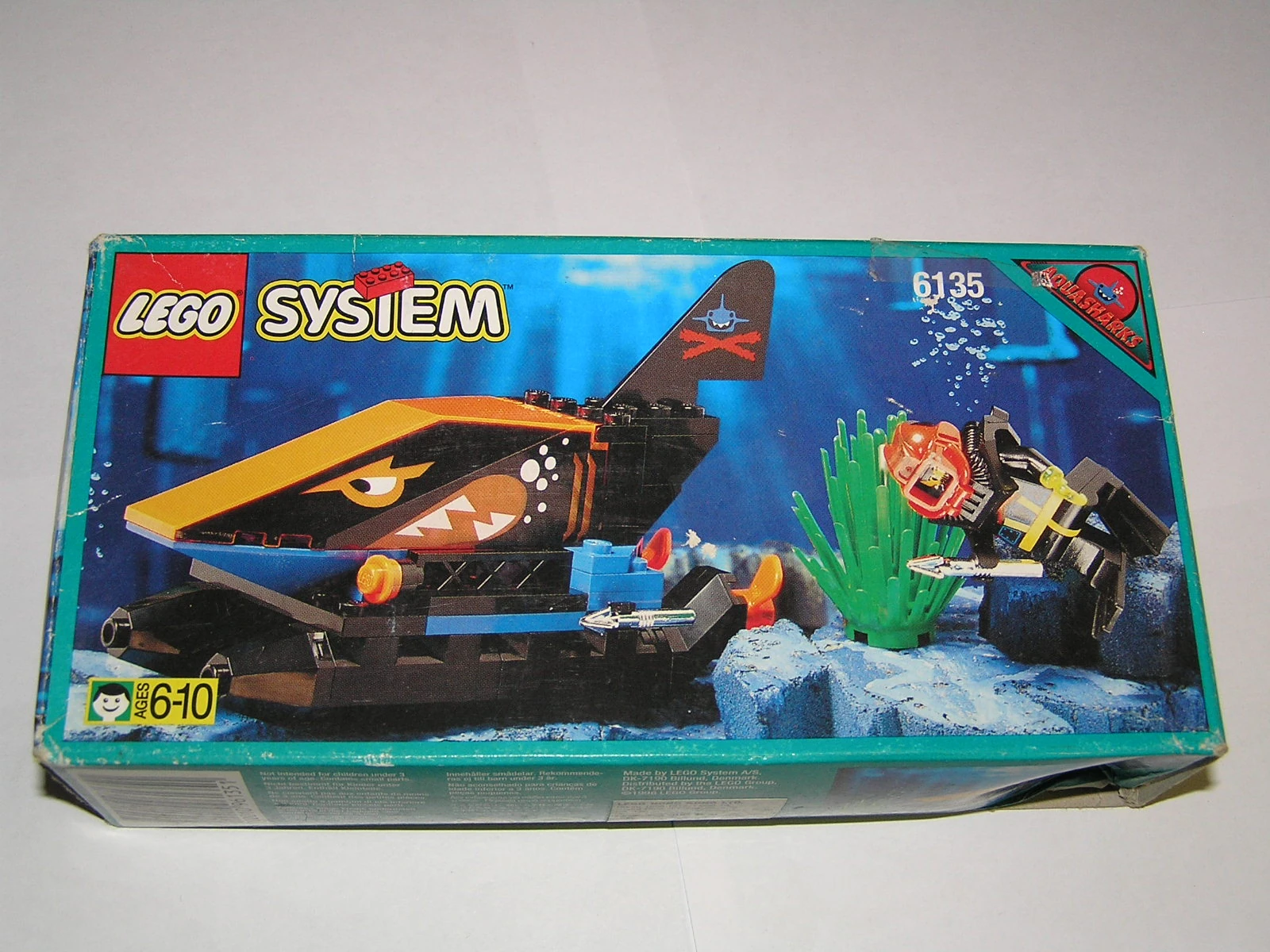 6135 Spy Shark | Brickipedia | Fandom