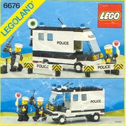 6676 Mobile Command Unit | Brickipedia | Fandom