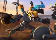 44021 Splitter Beast vs. Furno & Evo | Brickipedia | Fandom