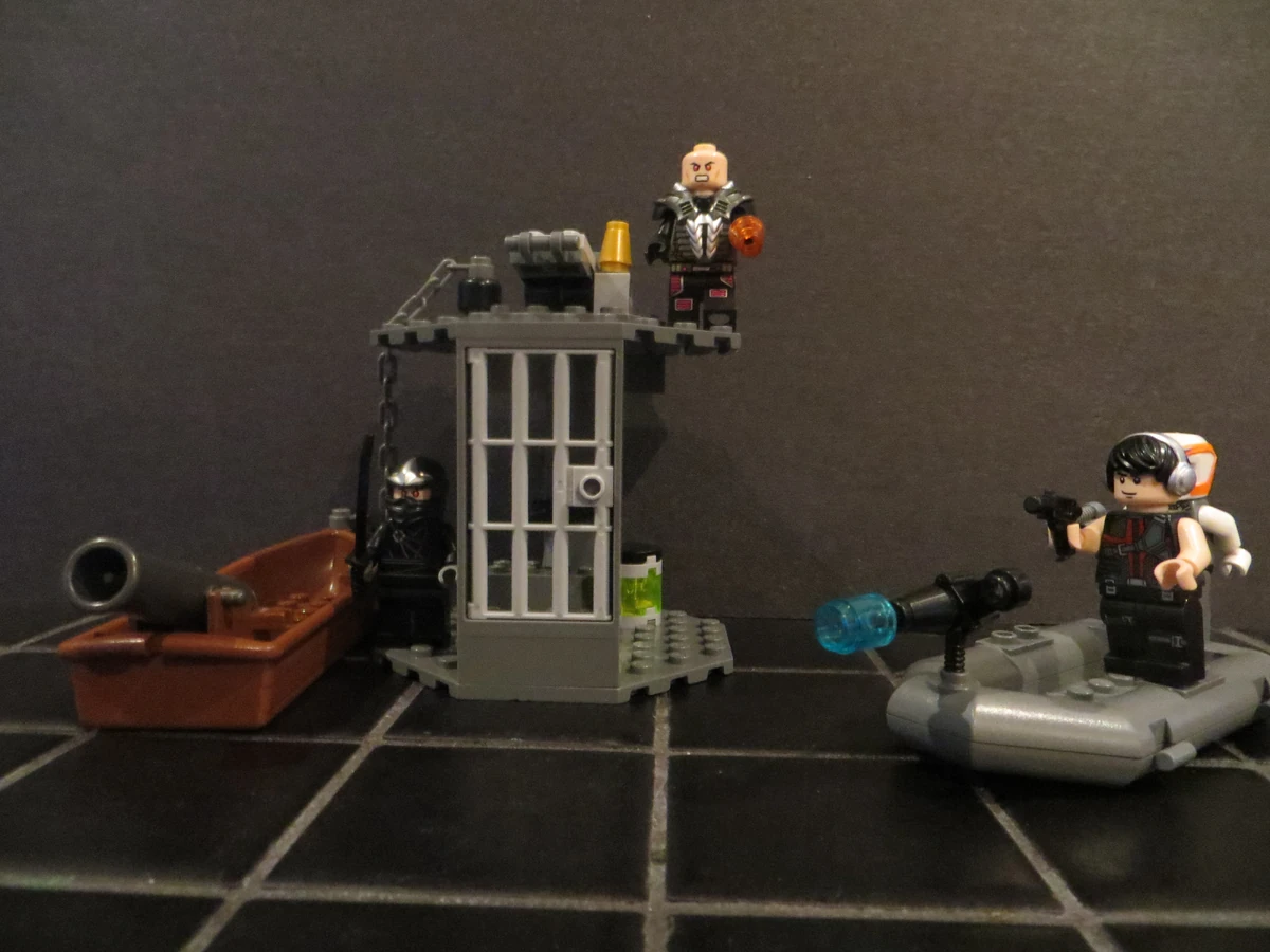 Custom:Boat Battle | Brickipedia | Fandom