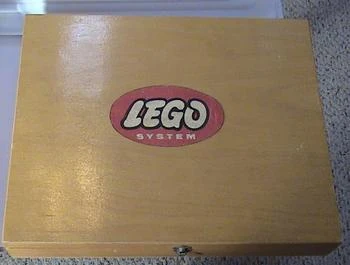 822 820 Wood Playbox Full, Meduim | Brickipedia | Fandom