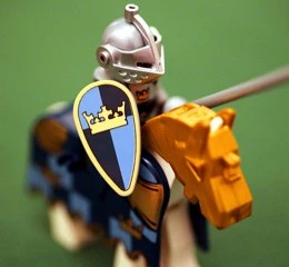 Knight V.S. Highlander | Lego Deadliest Warrior Wiki | Fandom