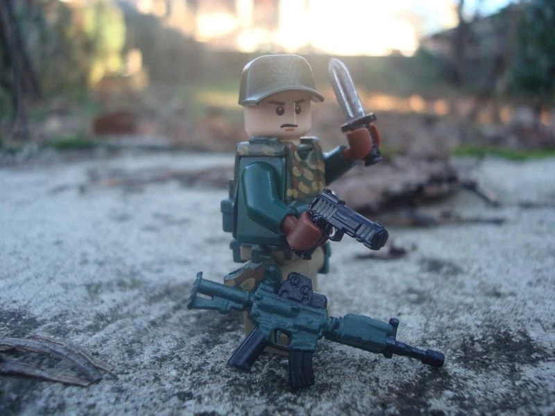 Canadian Armed Forces V.S. Israeli Commandos | Lego Deadliest Warrior ...
