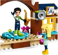 Snow Resort Ice Rink (41322) | LEGO Friends Wiki | Fandom