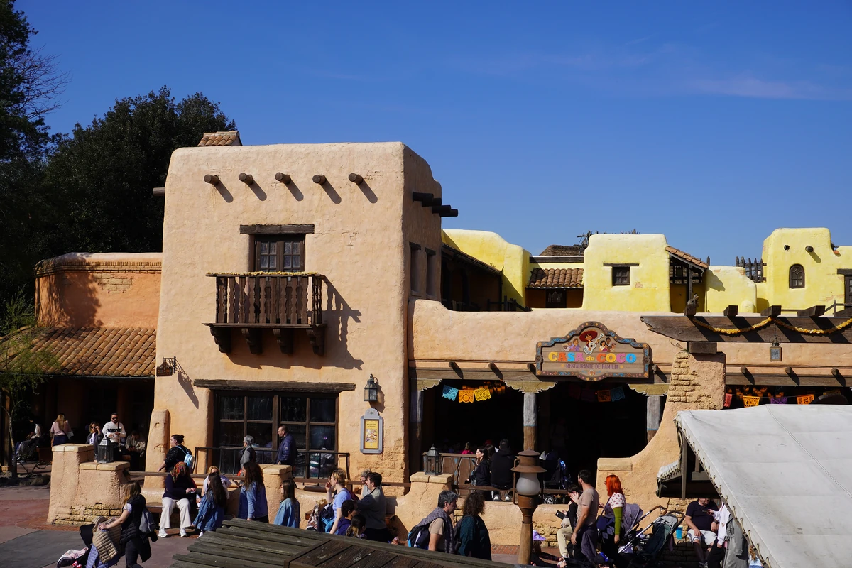 Casa de Coco – Restaurante de Familia | Disney Wiki | Fandom