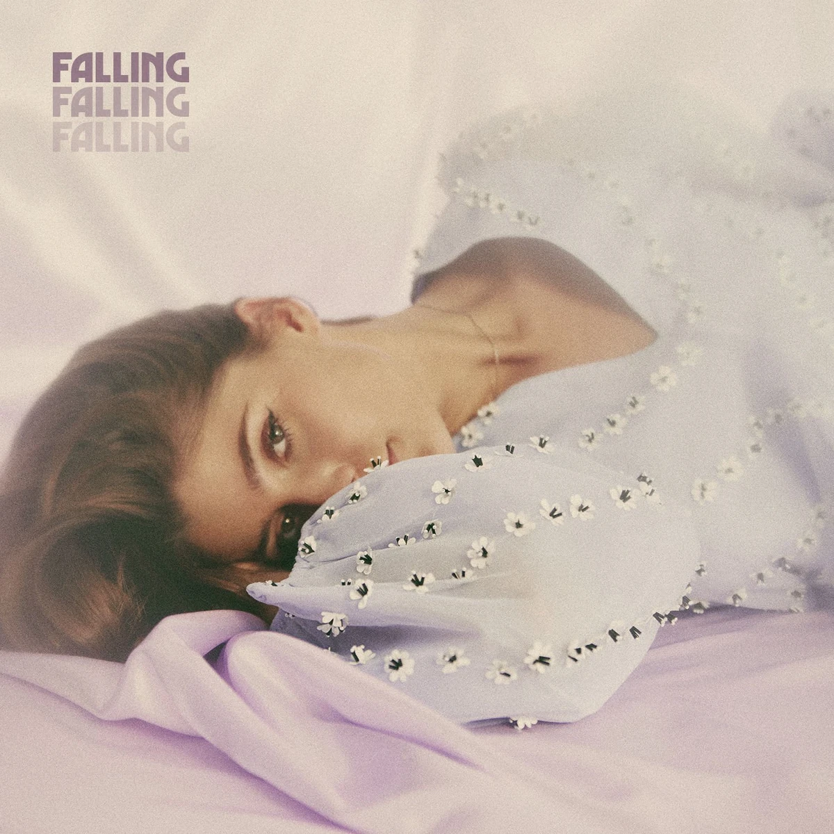 Falling | LÉON Wiki | Fandom