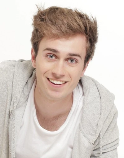 Ferran Rull | Wiki Les Bracelets rouges | Fandom