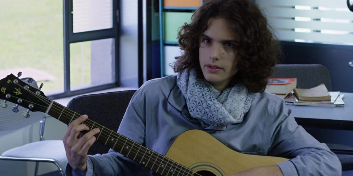 Episode 1 (BR S3) | Wiki Les Bracelets rouges | Fandom