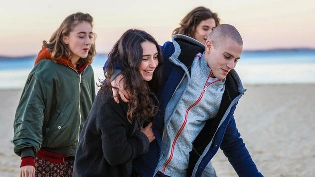 Episode 8 (S2) | Wiki Les Bracelets rouges | Fandom