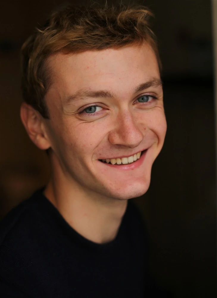 Tom Rivoire | Wiki Les Bracelets rouges | Fandom