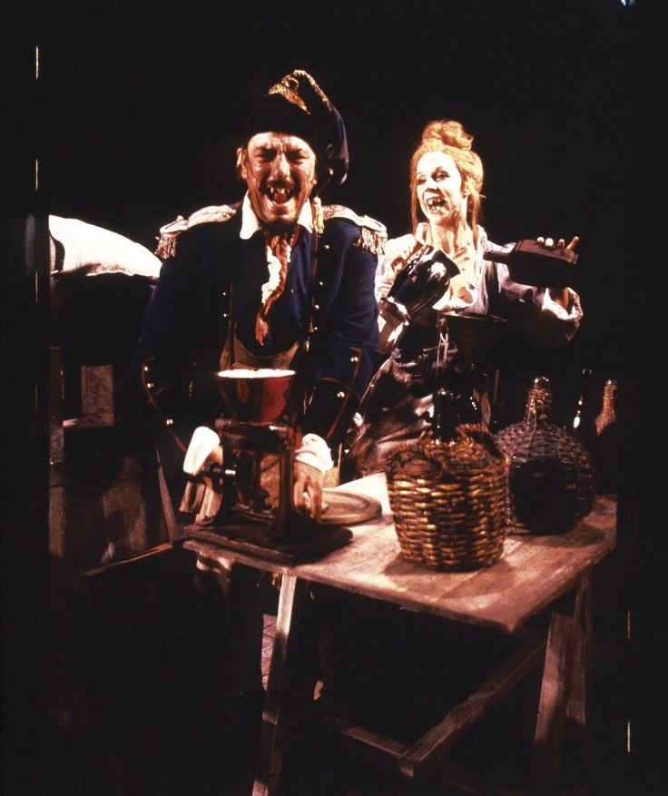 Madame Thénardier | Les Misérables Wiki | Fandom