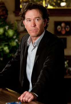 Timothy Hutton Leverage