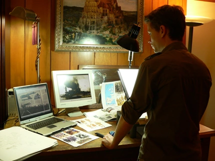 Keith Thompson | Leviathan Wiki | Fandom