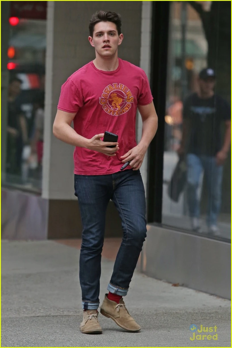 Casey Cott | Levi's Wiki | Fandom