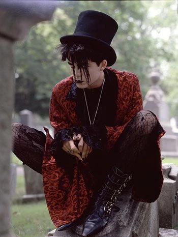 Clive Webb | LGBT Characters Wikia | Fandom