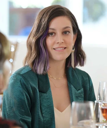 Sarah Hayworth | LGBT Characters Wikia | Fandom