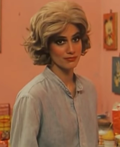 Gabriela (The Strategy of the Snail) | LGBT Characters Wikia | Fandom