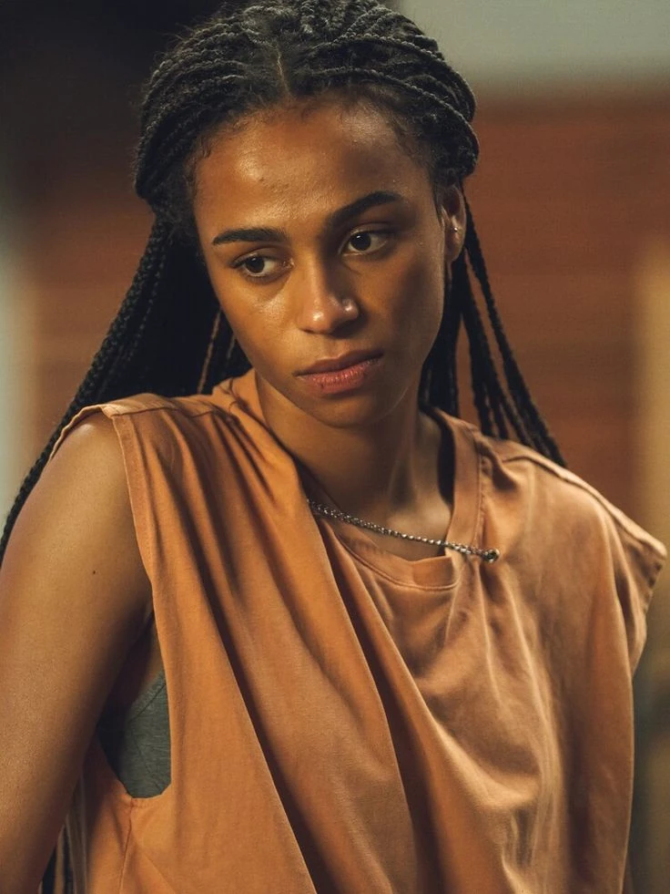 Zoe Moral | LGBT Characters Wikia | Fandom