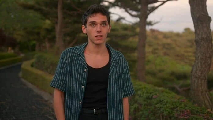 Florian Simon | LGBT Characters Wikia | Fandom