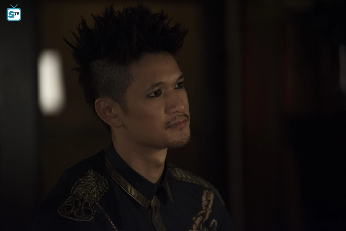Magnus Bane | Lgbtonmedias Wiki | Fandom