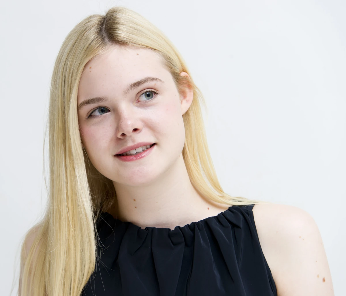 Emily Parker | The Trine Wiki | Fandom