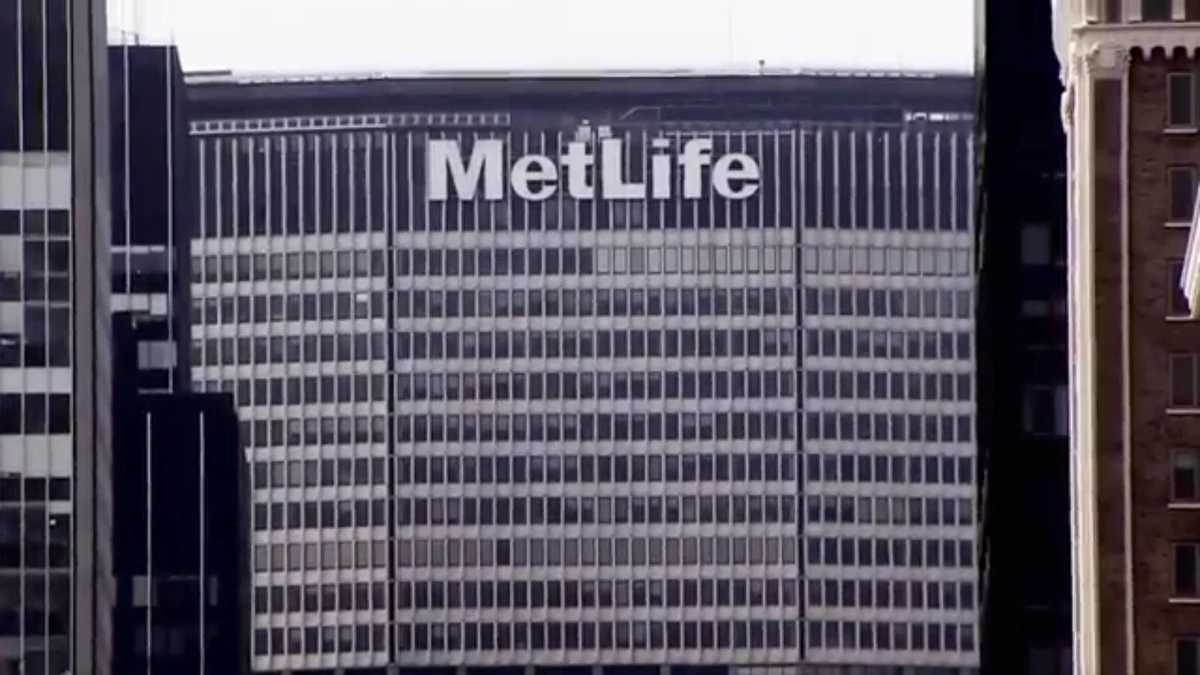 MetLife Building | Life After People Wiki | Fandom