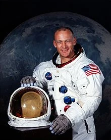 Buzz Aldrin | Artemis Wiki | Fandom