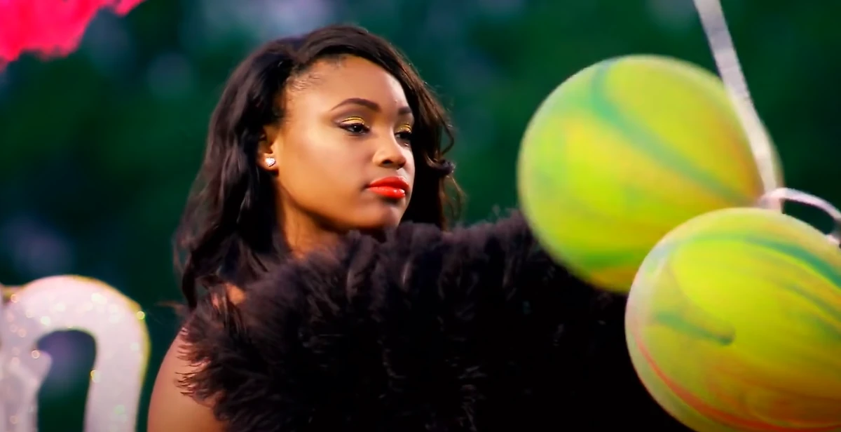 Crossing the Line | Bring It! Wiki | Fandom