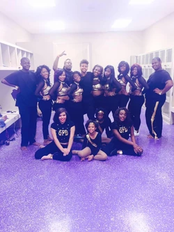 Golden Prancerettes | Bring It! Wiki | Fandom