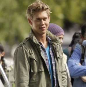 Jones Mager | Life UneXpected Wiki | Fandom