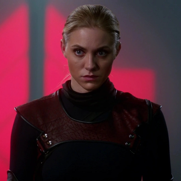 Cassandra Savage (Terra 0) | Wiki Liga da Justiça Fan | Fandom